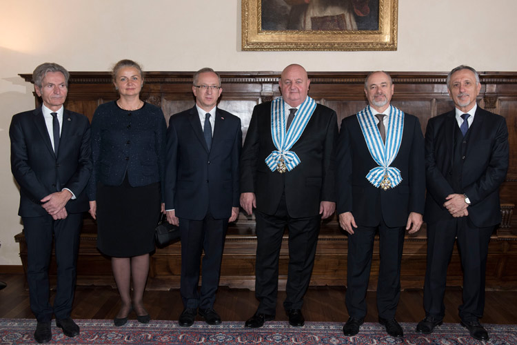 11 November 2016 Ambassador Jan Tombiński presents his Credentials to ...