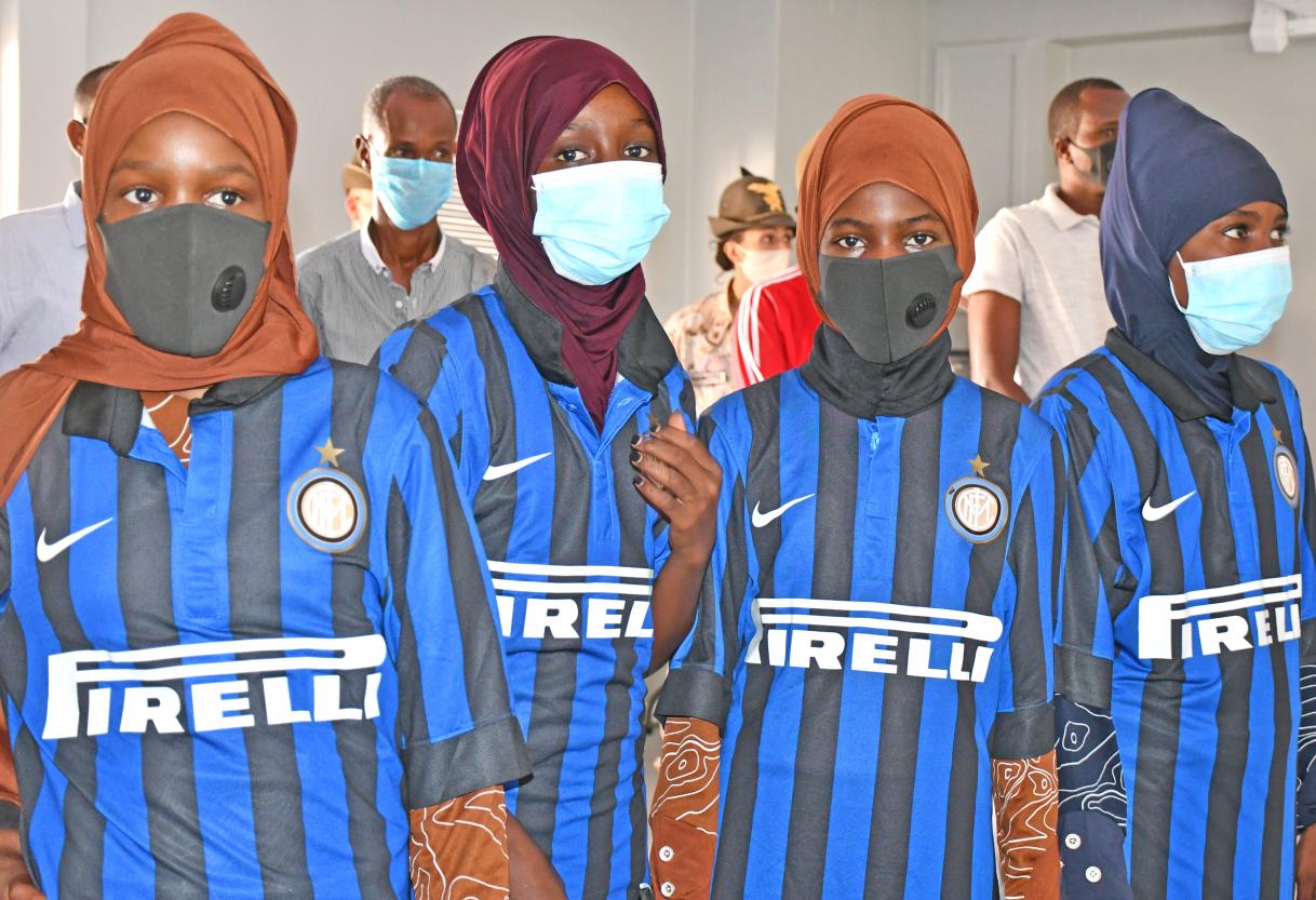 Sports Donation Facilitated by EUTM Somalia | EEAS