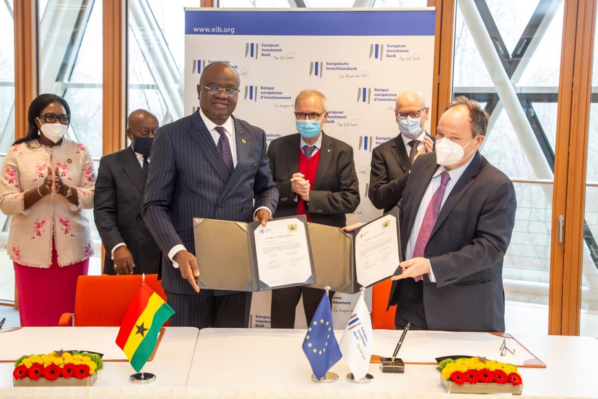 Ghana's President Akufo-Addo visits EIB Headquarters | EEAS